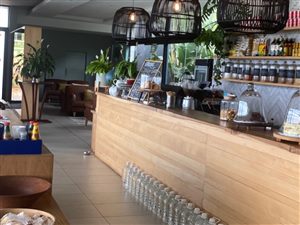 Shoreside Terrace Café