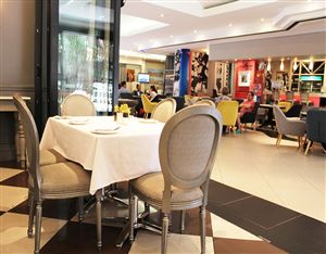 Rockwell Café & Bar